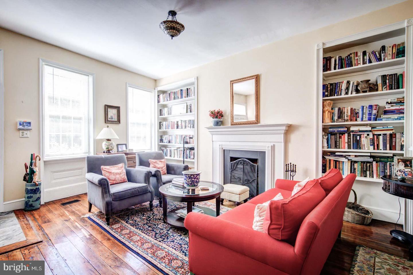 908 S Front St, Philadelphia, PA 19147 - MLS PAPH2301622 - Coldwell Banker