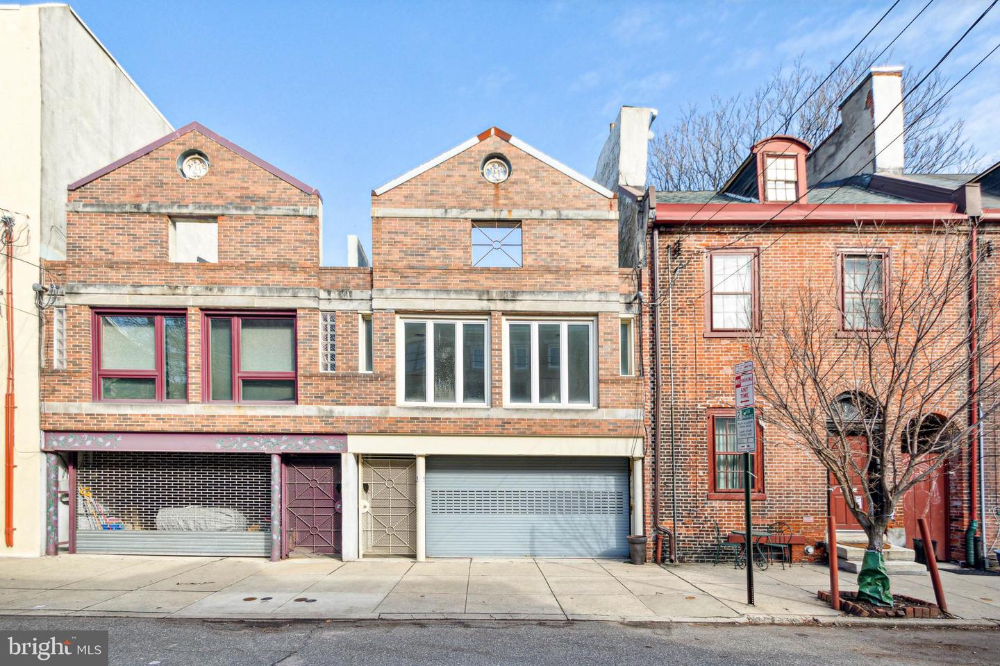 241 Queen St, Philadelphia, PA 19147 - MLS PAPH2318968 - Coldwell Banker