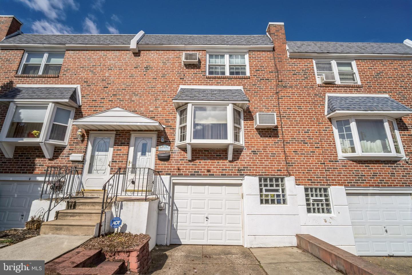 11922 Templeton Dr, Philadelphia, PA 19154 - MLS PAPH2327390 - Coldwell ...