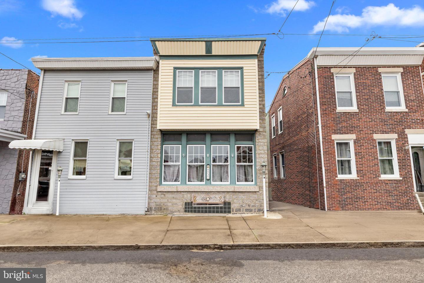 4537 Edgemont St, Philadelphia, PA 19137 - MLS PAPH2387854 - Coldwell ...