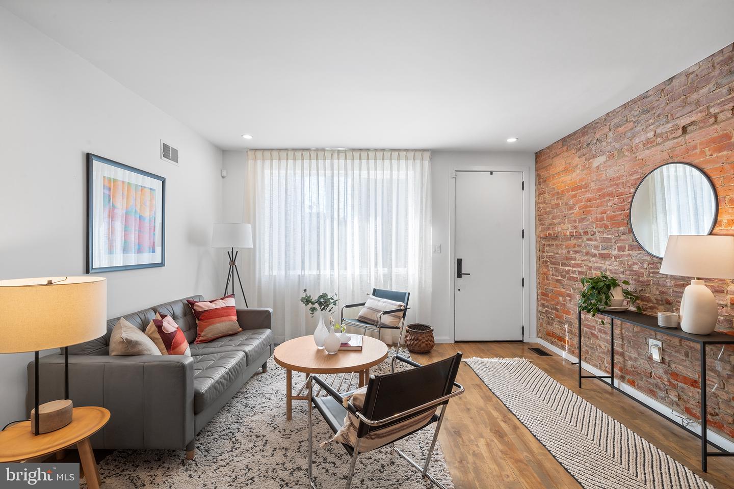 1915 Gerritt St, Philadelphia, PA 19146 - MLS PAPH2392548 - Coldwell Banker