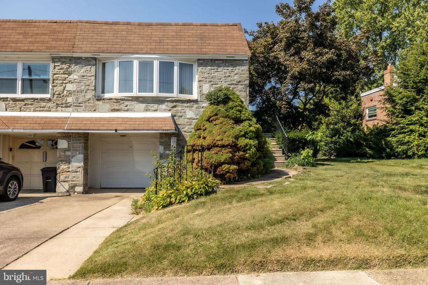 9994 Sandy Rd, Philadelphia, PA 19115 - MLS PAPH2394318 - Coldwell Banker