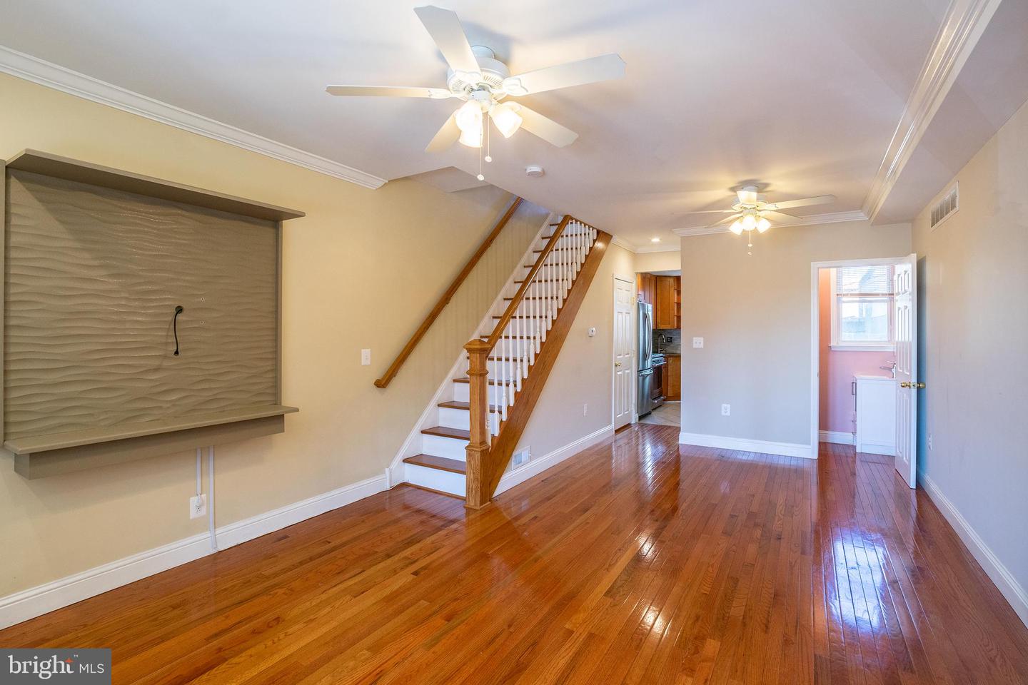 3462 Almond St, Philadelphia, PA 19134 - MLS PAPH2414832 - Coldwell Banker