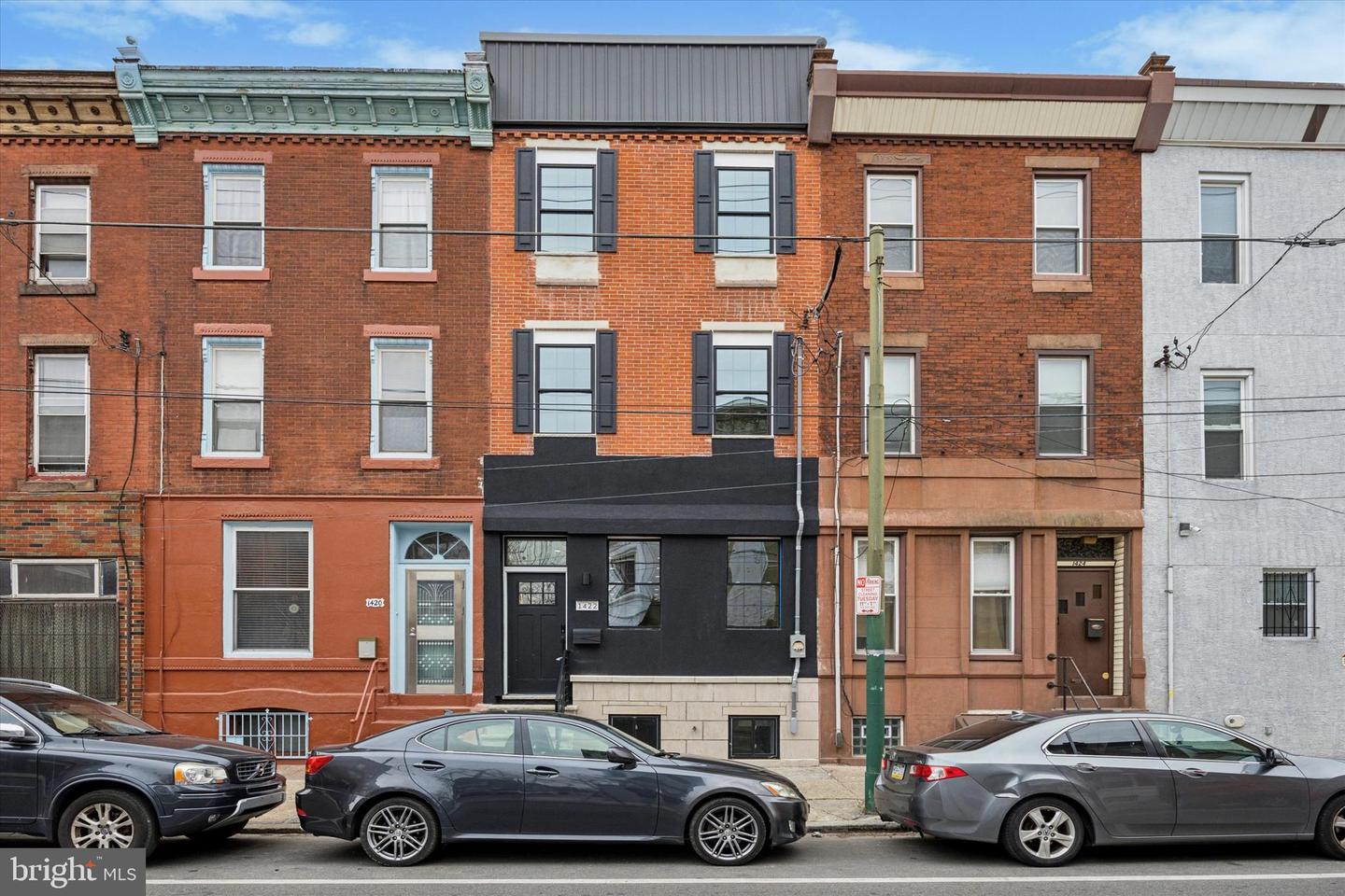 1422 Tasker St, Philadelphia, PA 19145 - MLS PAPH2464568 - Coldwell Banker