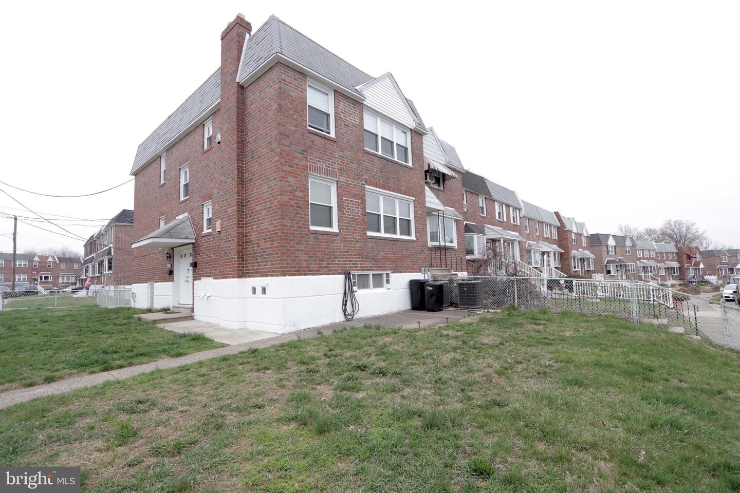 12500 Nanton Dr, Philadelphia, PA 19154 - MLS PAPH2465084 - Coldwell Banker