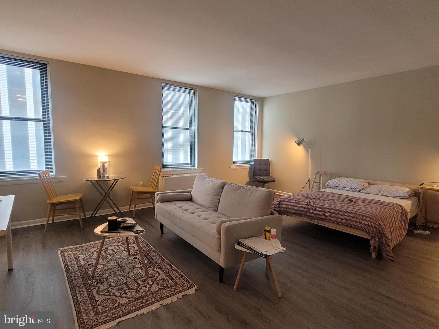 135 S 19th St #802, Philadelphia, PA 19103 - MLS PAPH2473012 - Coldwell ...