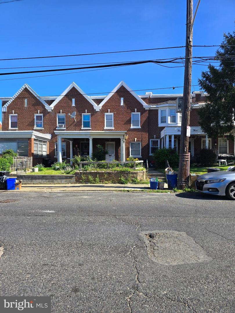 325 W Nedro Ave, Philadelphia, PA 19120 - MLS PAPH2476322 - Coldwell Banker