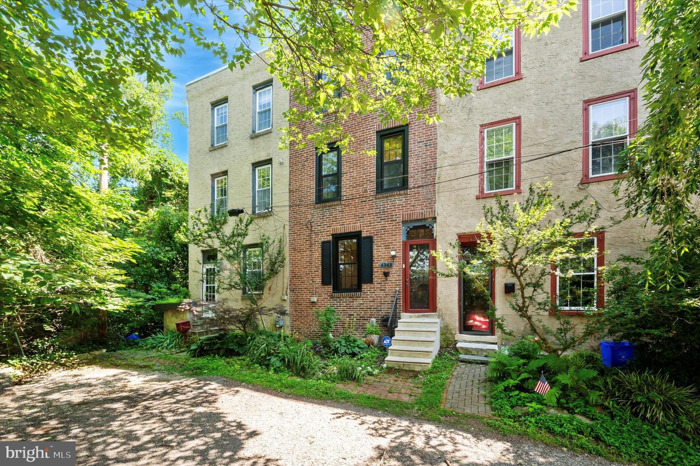 4343 Boone St, Philadelphia, PA 19128 - MLS PAPH2504080 - Coldwell Banker