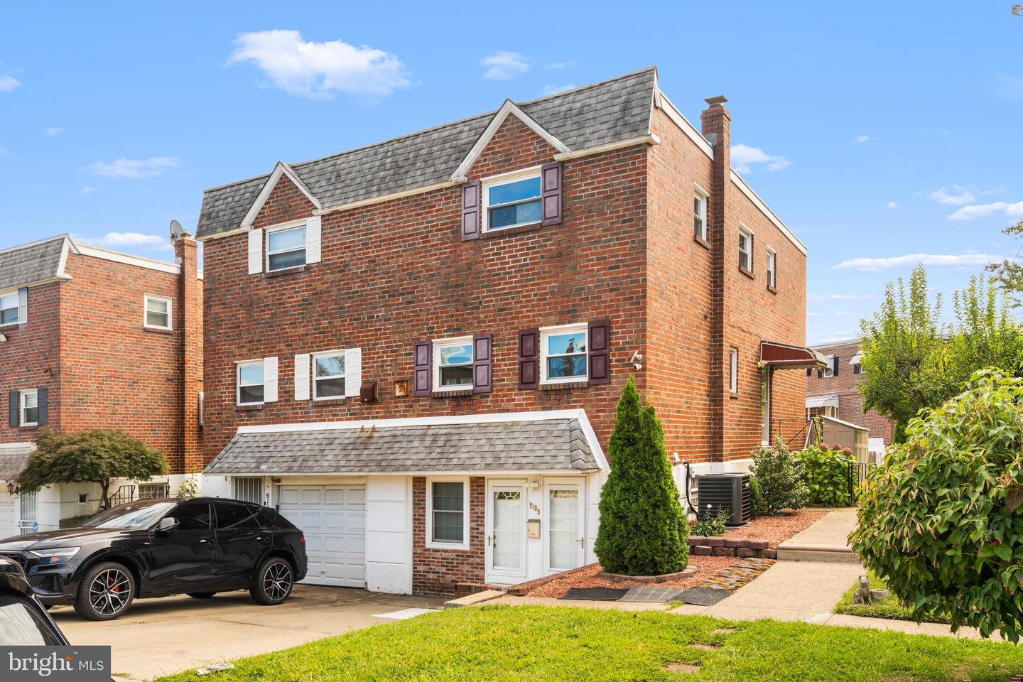 9109 Revere St, Philadelphia, PA 19152 - MLS PAPH2537196 - Coldwell Banker