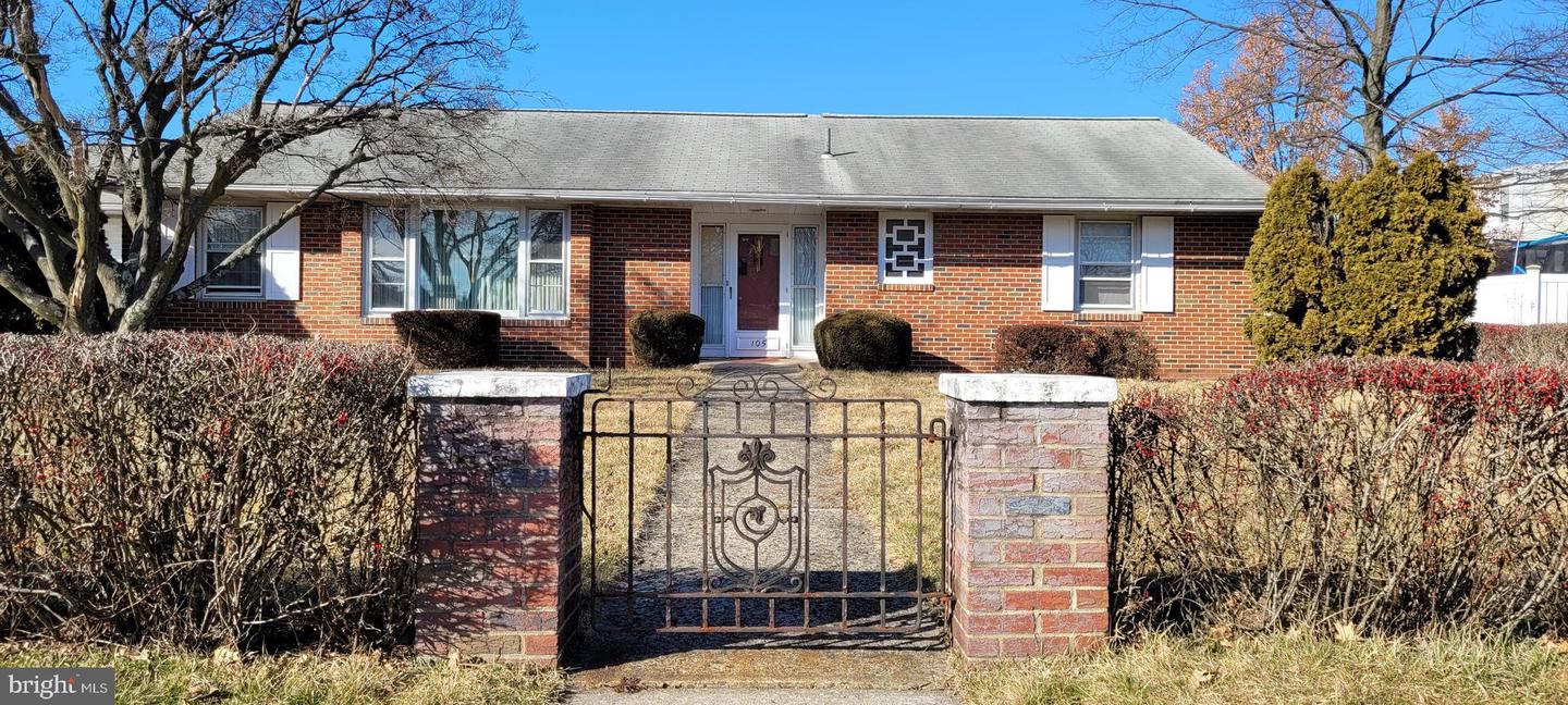 105 E Russell St, Saint Clair, PA 17970 - MLS PASK2008776 - Coldwell Banker