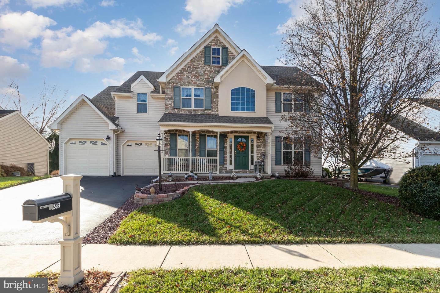 243 Mountain View Dr, York, PA 17404 - MLS PAYK2034848 - Coldwell Banker