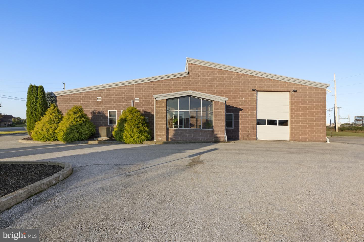 15 Barnhart Dr, Hanover, PA 17331 - MLS PAYK2047420 - Coldwell Banker