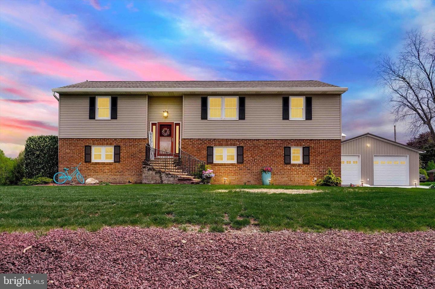 310 Dew Drop Rd, York, PA 17402 - MLS PAYK2059918 - Coldwell Banker