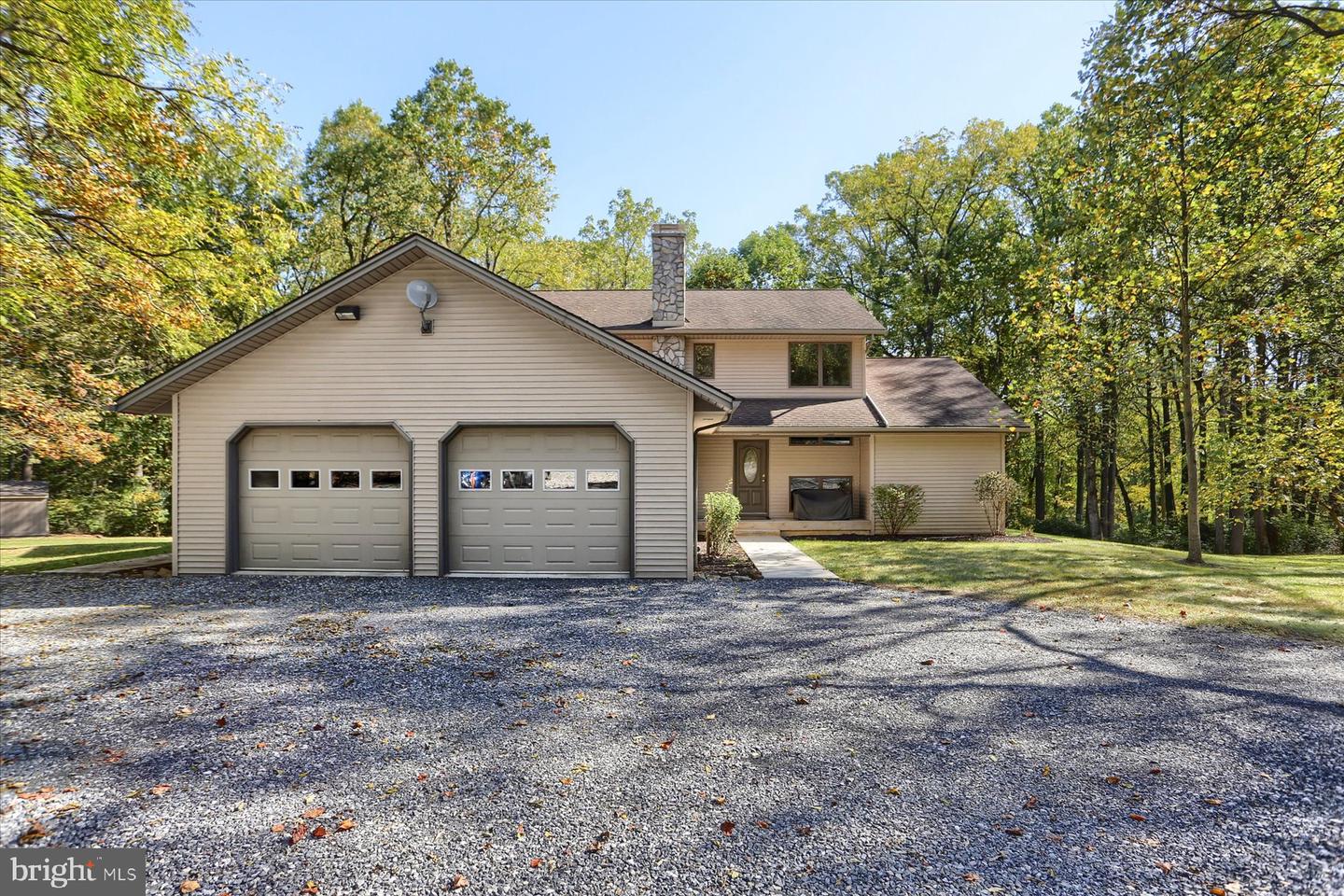 550 Poplar Rd, Dillsburg, PA 17019 - MLS PAYK2069554 - Coldwell Banker