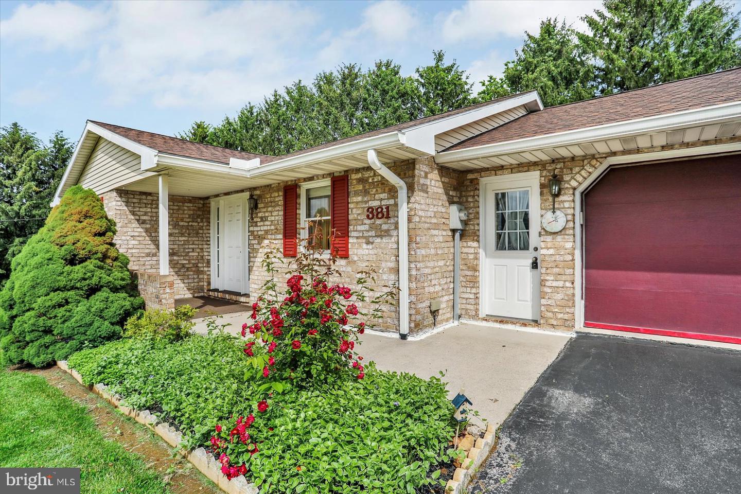 381 N Main St, Spring Grove, PA 17362 - MLS PAYK2078170 - Coldwell Banker