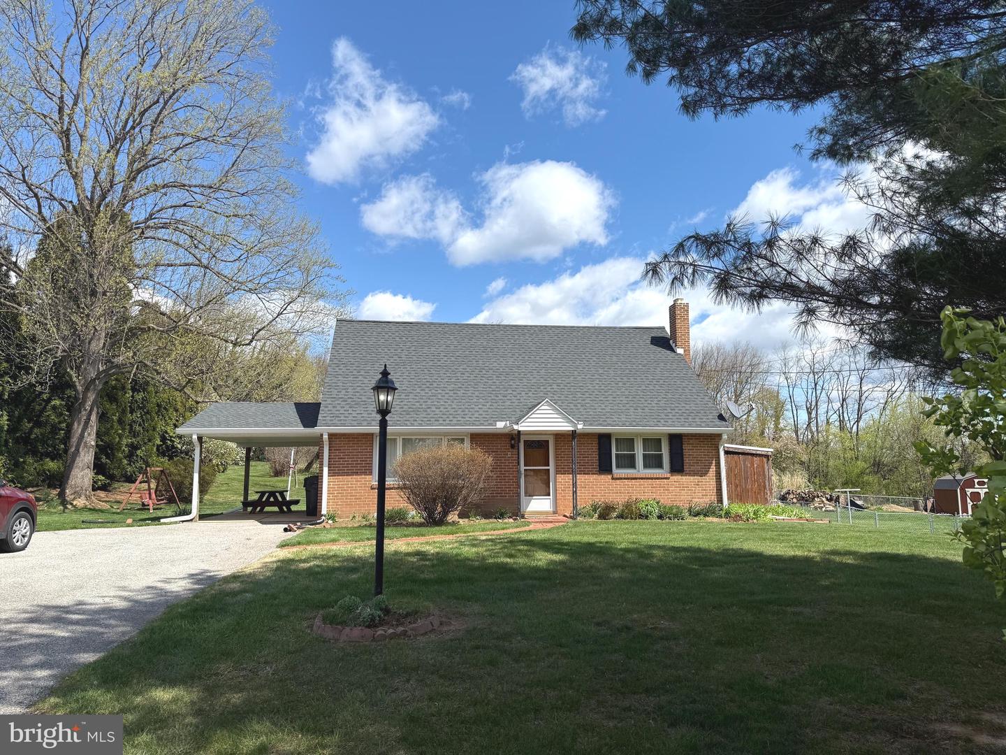 885 Witmer Rd, York, PA 17406 - MLS PAYK2079942 - Coldwell Banker