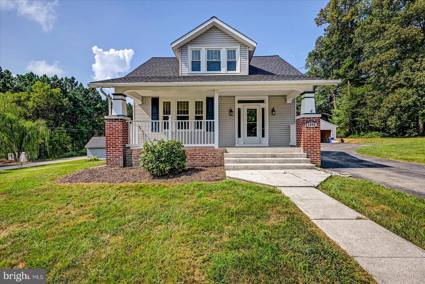 1098 Porters Rd, Spring Grove, PA 17362 - MLS PAYK2088238 - Coldwell Banker