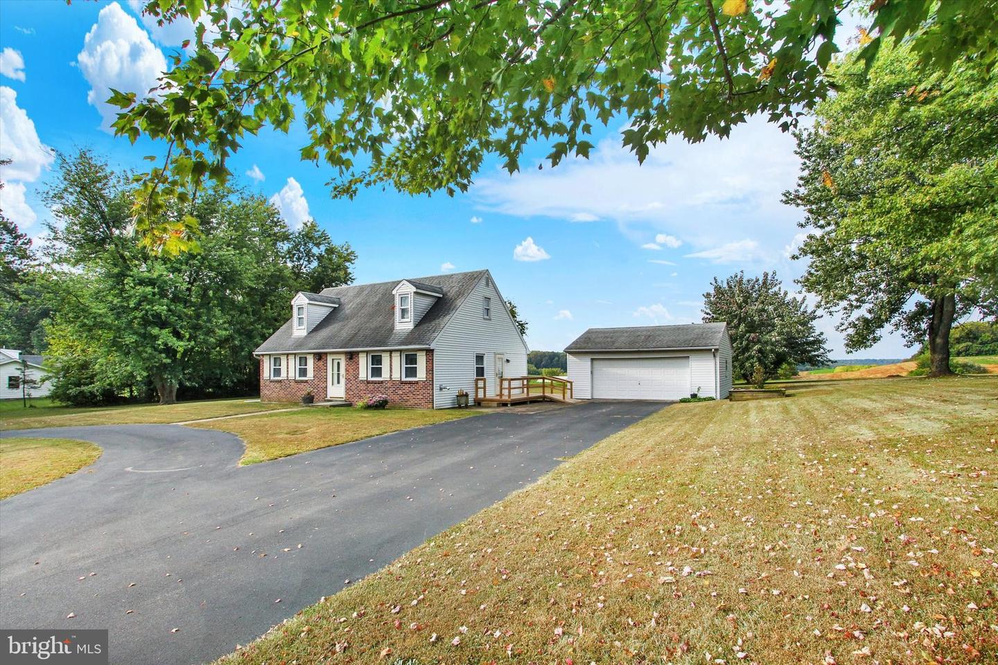 2748 Jefferson Rd, Spring Grove, PA 17362 - MLS PAYK2089694 - Coldwell ...