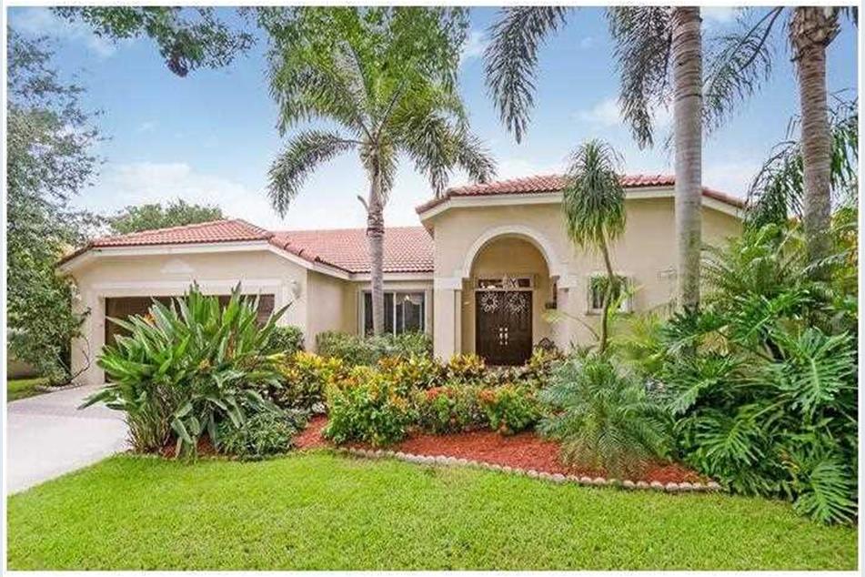 1880 Water Ridge Dr, Weston, FL 33326 - MLS A2145988 - Coldwell Banker