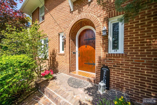 14 Myrtle St, Rutherford, NJ 07070 - MLS 21021442 - Coldwell Banker