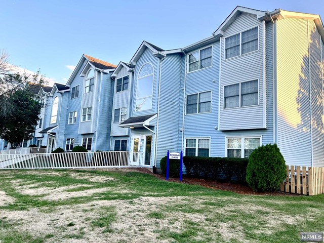 320 Edpas Rd New Brunswick Nj 08901 Mls 22034295 Coldwell Banker