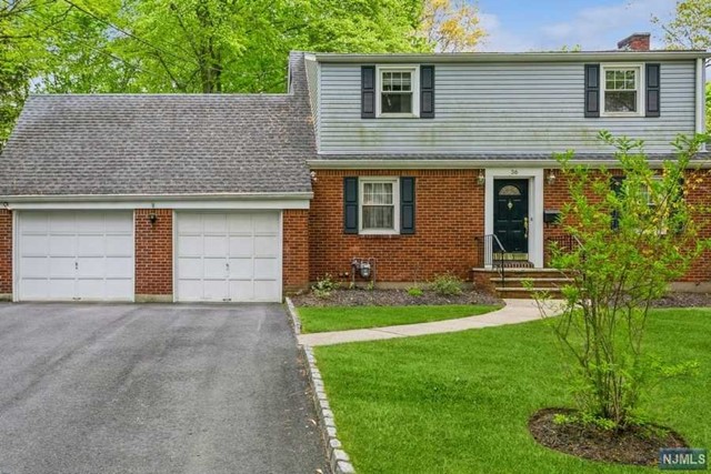 36 Forest Rd, Demarest, NJ 07627 - MLS 23013581 - Coldwell Banker